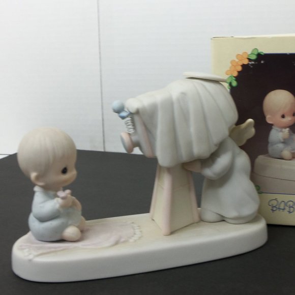 Precious Moments | Accents | Soldprecious Moments Babys First Picture ...